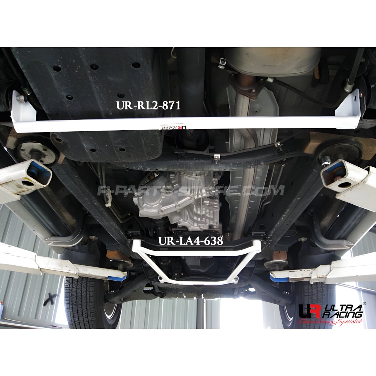 Ultra Racing Rear Lower Bar - 09+ Mitsubishi Pajero